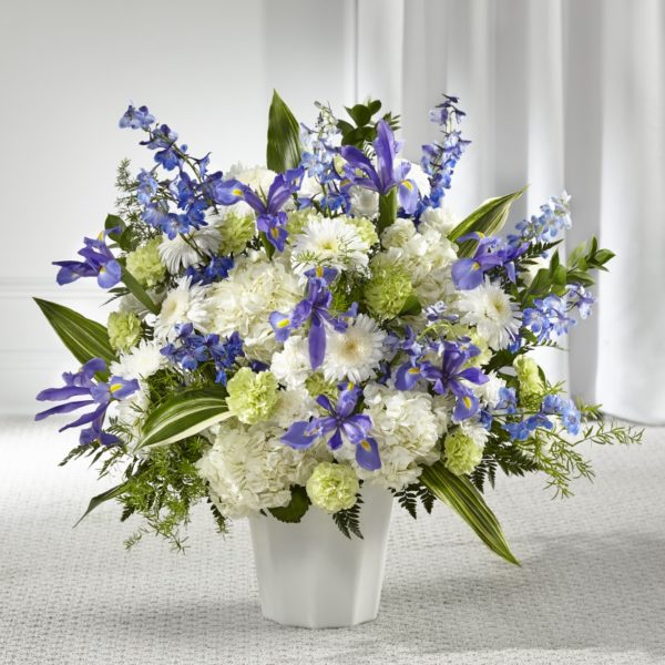 Serenity – Blue & White – Container (S29-C) – McKnight's